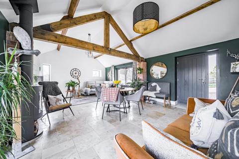 Barn Conversions For Sale In Worcestershire | OnTheMarket