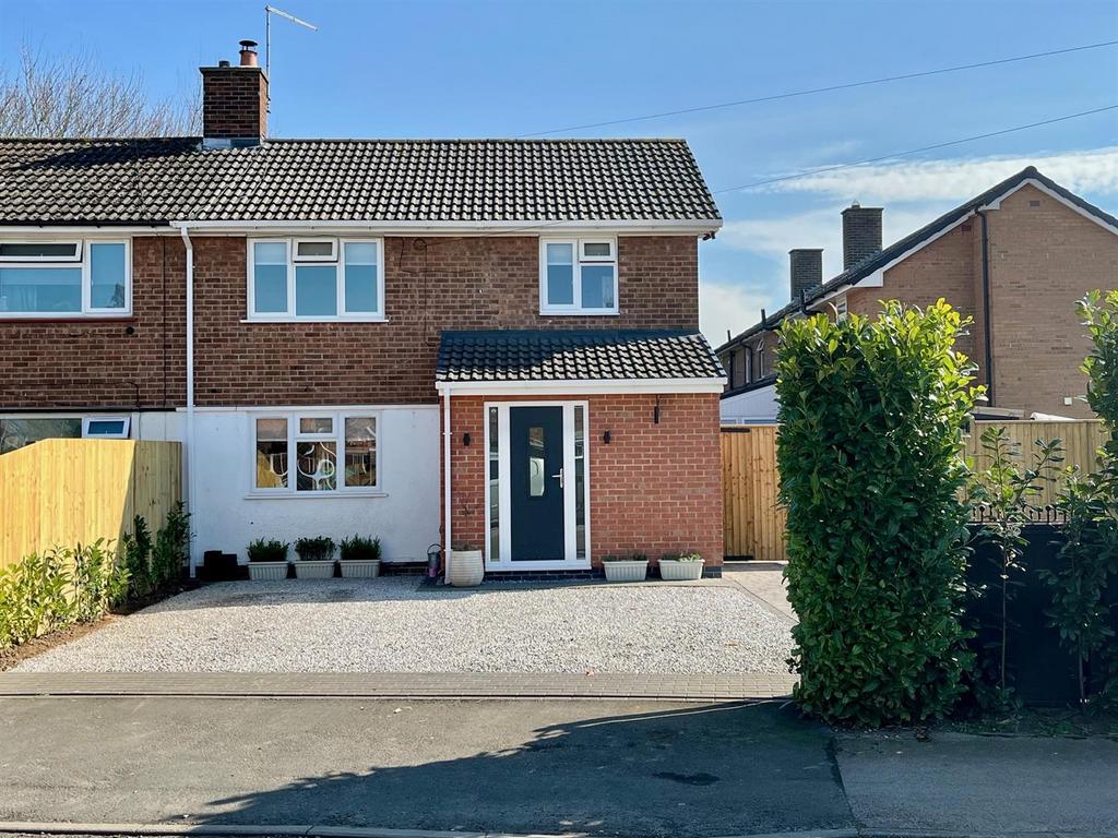 Marsh Lane, Farndon, Newark 3 bed semi-detached house for sale - £230,000