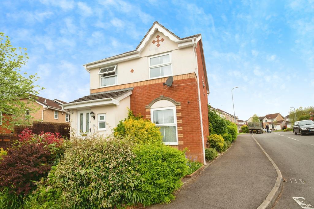 Clonakilty Way, Pontprennau, Cardiff... 3 bed detached house to rent ...