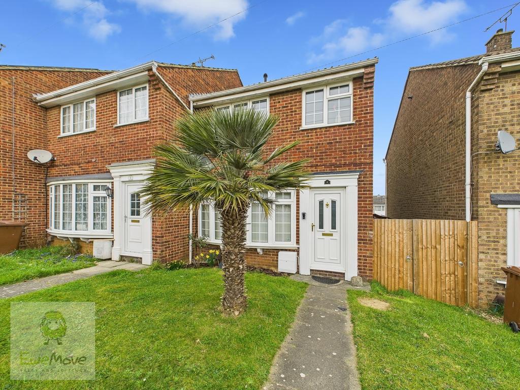 Chester Close, Rochester, ME2 2QX 3 bed end of terrace house - £290,000