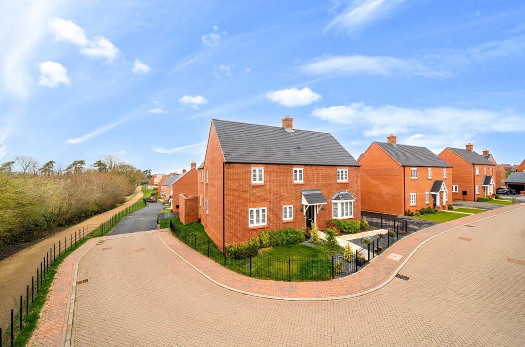 Pulpit Leys, Towcester... 4 bed detached house for sale - £750,000