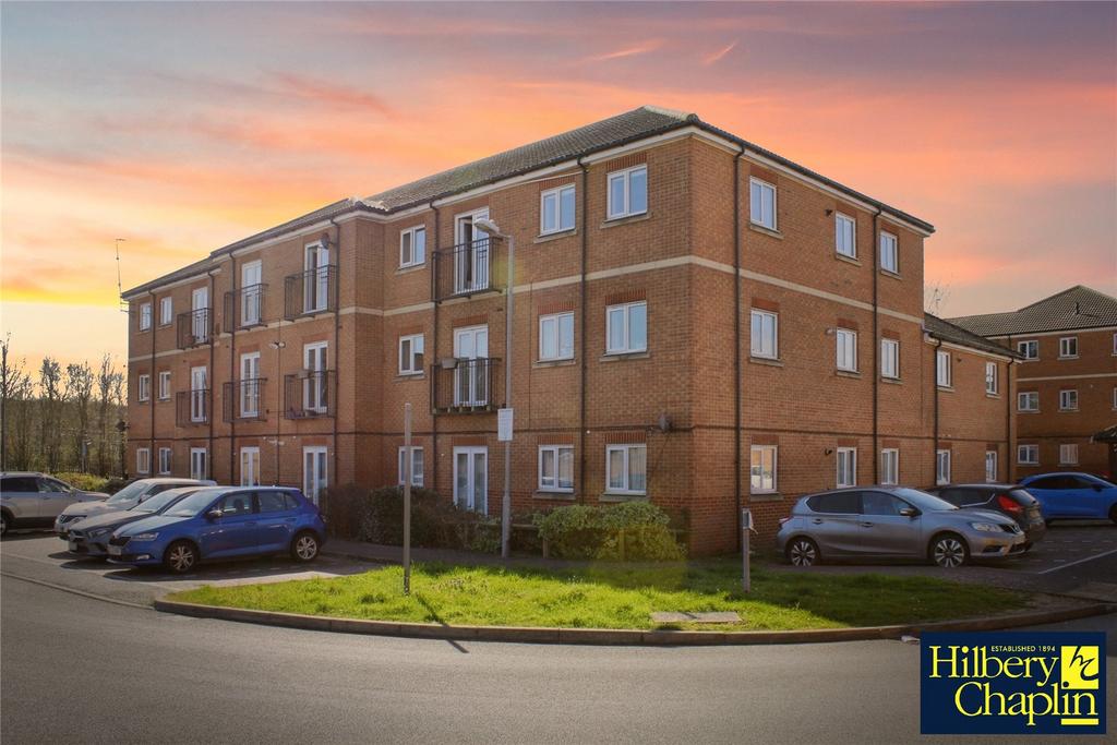 Crosse Courts, Basildon, Essex, SS15 2 bed apartment for sale - £210,000