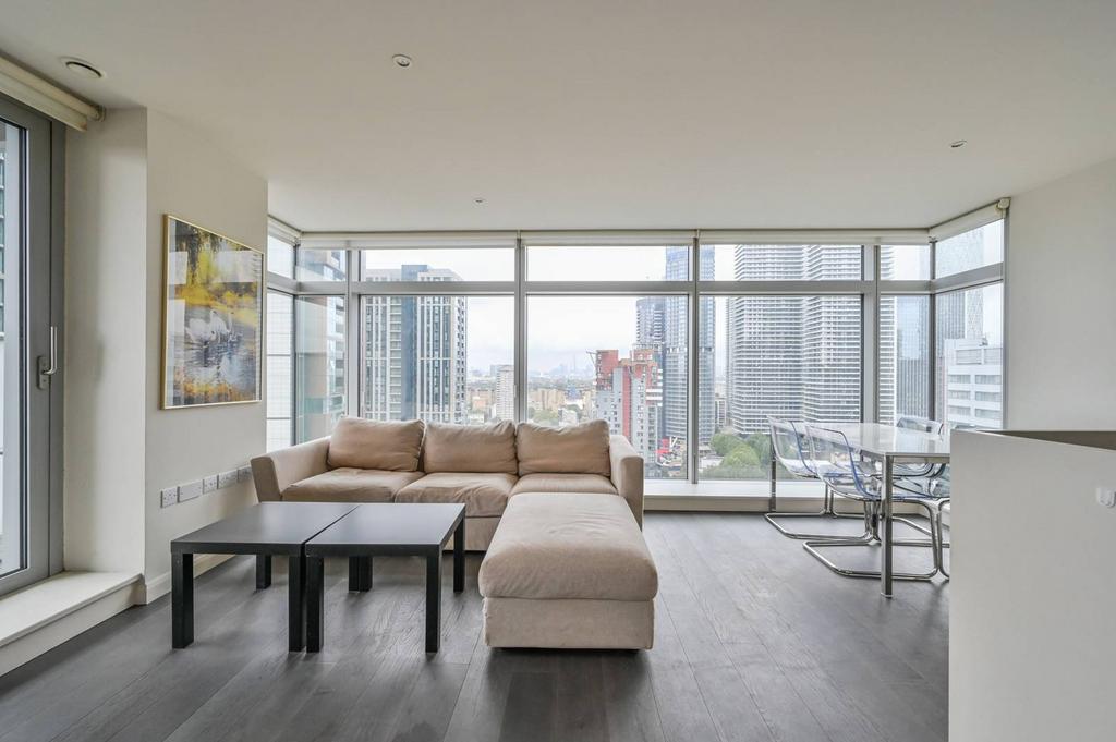 Pan Peninsula Square, Isle Of Dogs... 2 bed flat for sale - £550,000