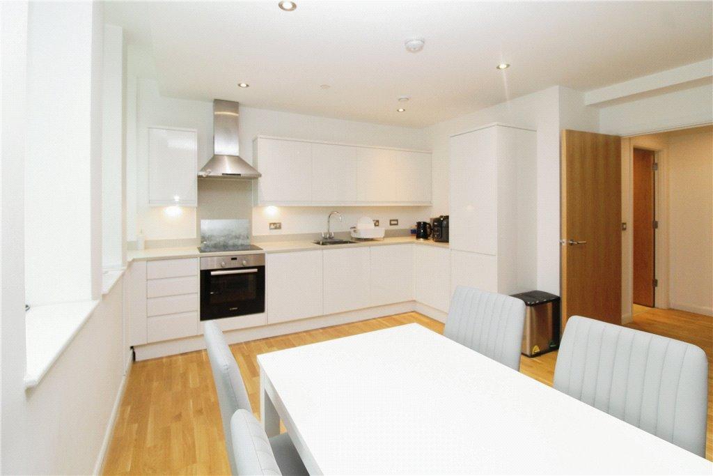 Lansdowne Road, Croydon, CR0 2 bed apartment to rent - £2,000 pcm (£462 pw)