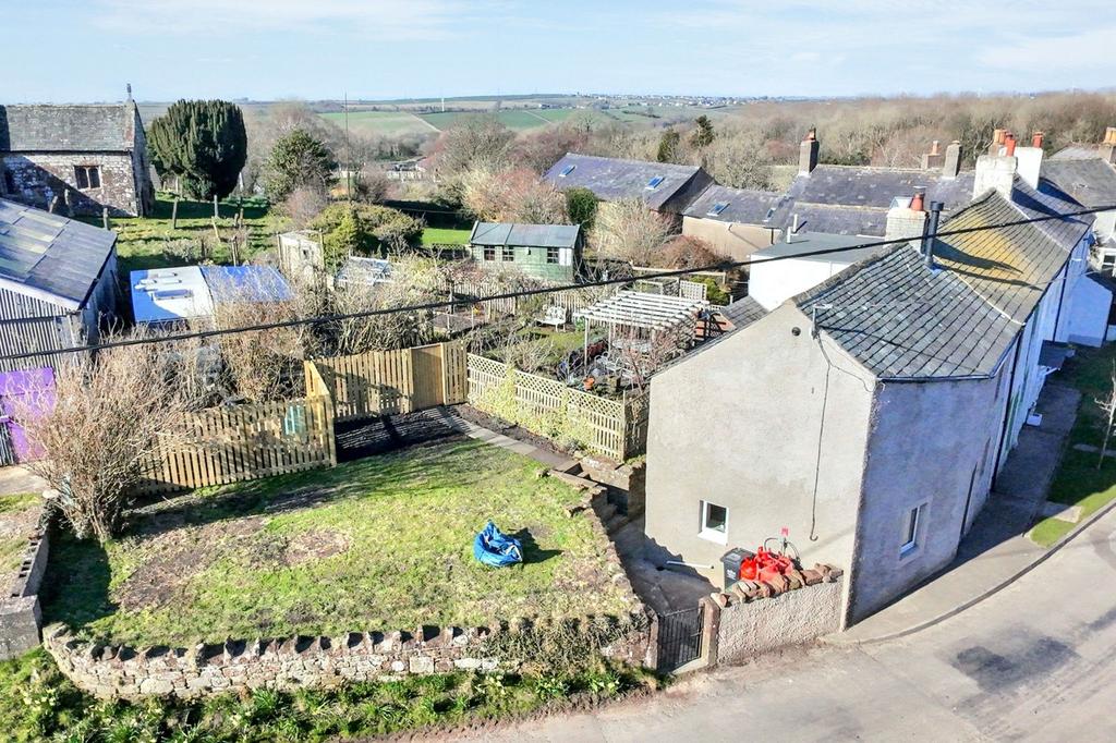 East End Cottages, Wigton CA7 2 bed end of terrace house - £150,000