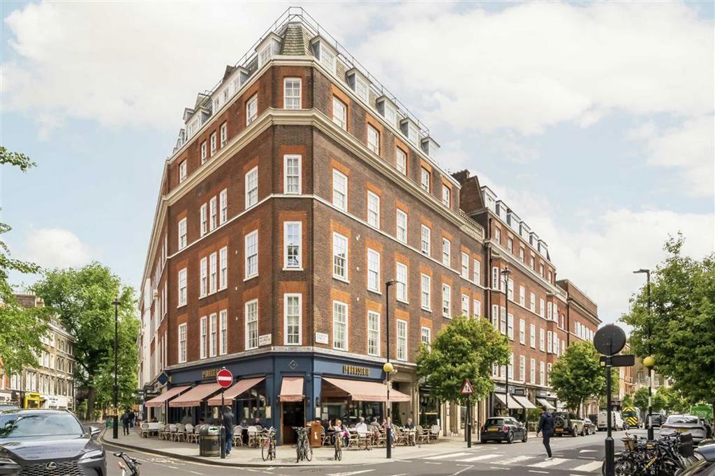 Devonshire Street, London W1G Studio for sale - £425,000