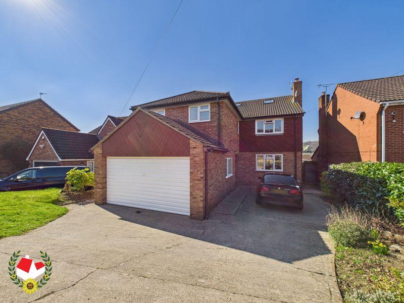 Hunters Gate, Abbeydale, Gloucester... 7 bed detached house for sale ...