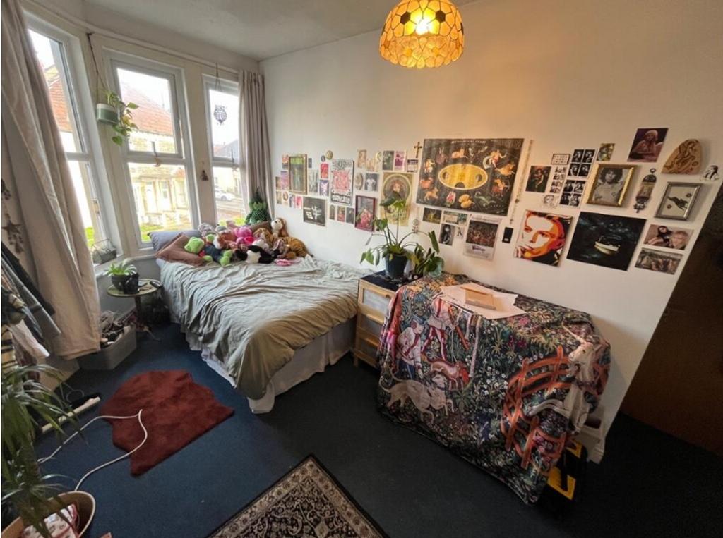 wellington-hill-bristol-bs7-7-bed-house-5-070-pcm-1-170-pw