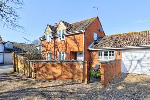 Houses for sale in Haddenham, Cambridgeshire | OnTheMarket