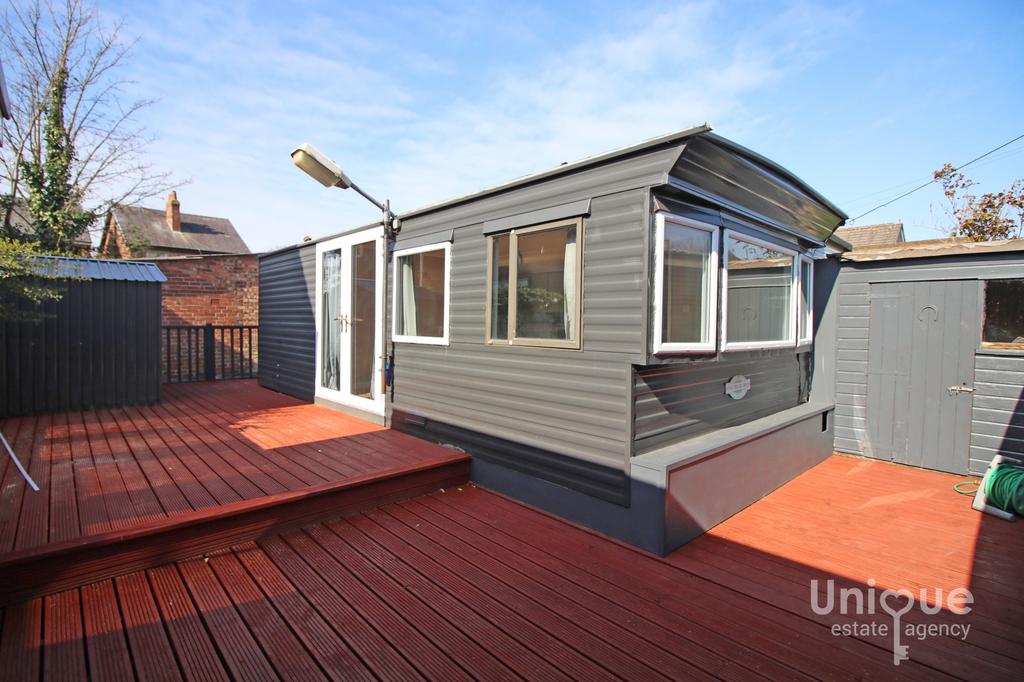 Lawsons Road, Thornton-Cleveleys, FY5 1 bed park home - £27,500