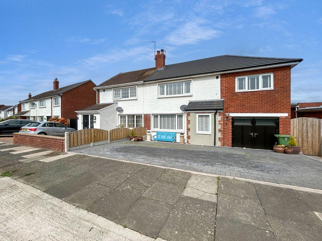 High Green Croft, Carlisle CA1 4 bed semi-detached house - £285,000