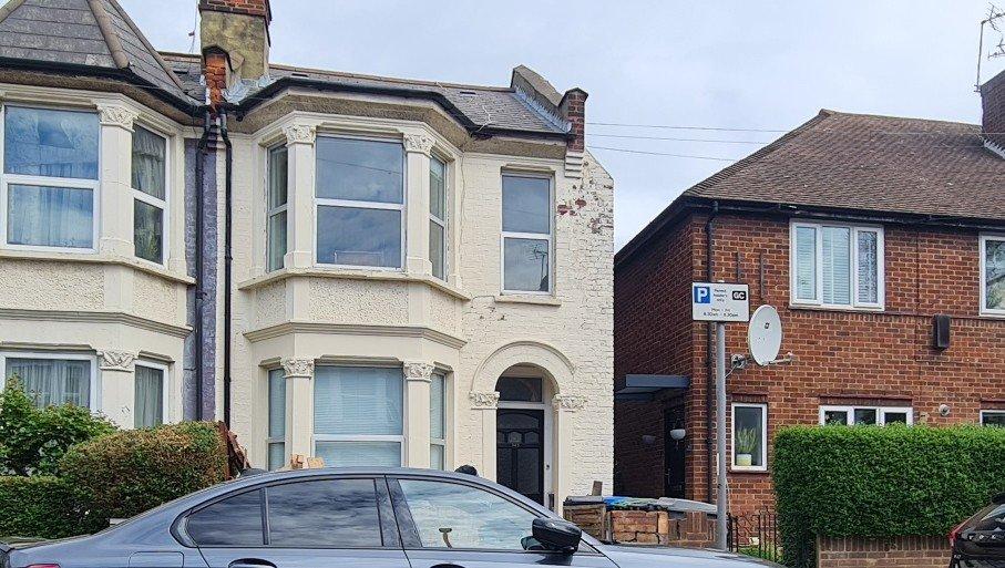Chapter Road, Willesden NW2 4 bed terraced house to rent - £3,100 pcm ...