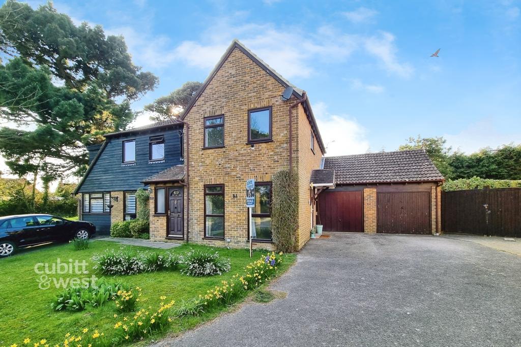 The Pines Yapton BN18 2 bed end of terrace house to rent - £1,400 pcm ...