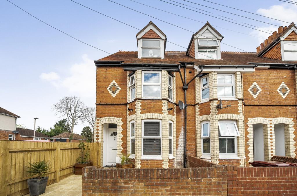 Norcot Road, Tilehurst, Reading 4 bed end of terrace house for sale - £ ...
