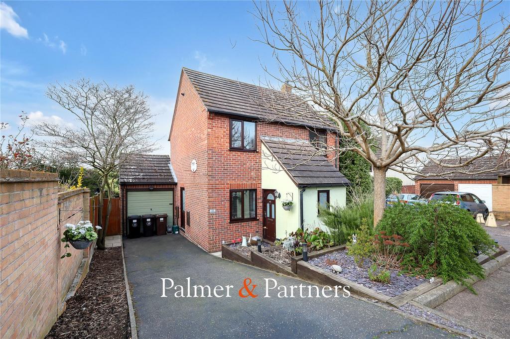 Bullfinch Close, Longridge Park... 3 bed detached house for sale - £375,000
