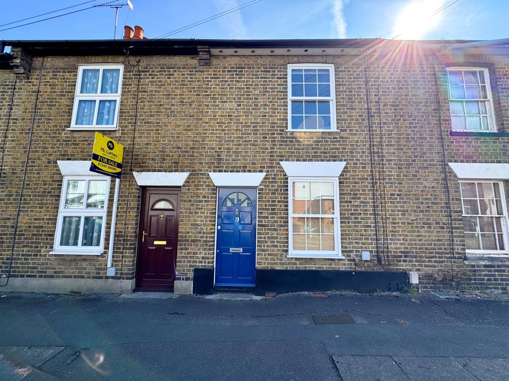 Mildmay Road, Chelmsford, Essex, CM2 0DR 2 bed terraced house - £1,450 ...