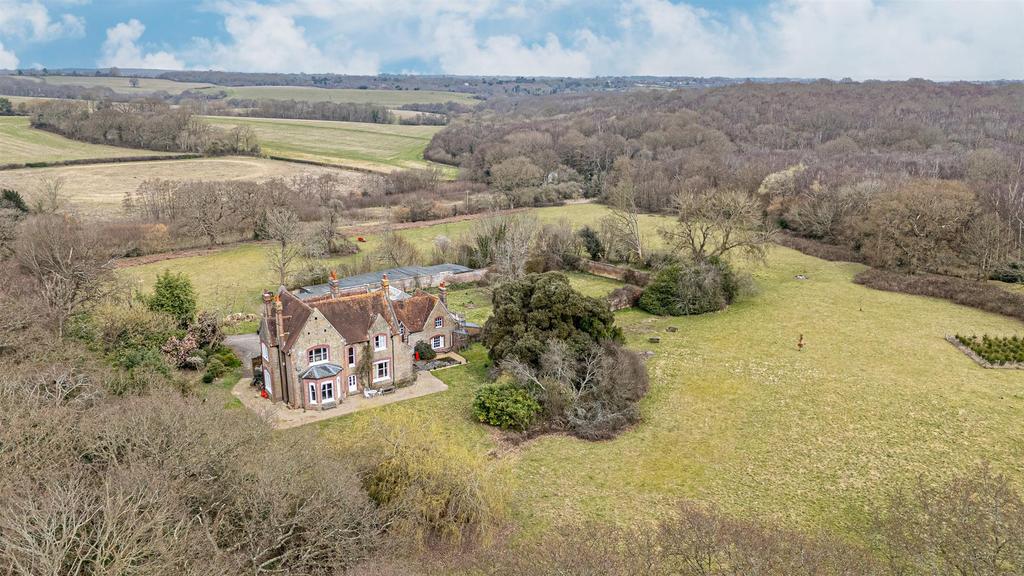 Church Lane, Guestling 7 bed detached house - £1,300,000