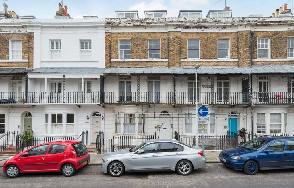 Royal Road, Ramsgate, Kent, CT11 2 bed flat to rent - £1,000 pcm (£231 pw)