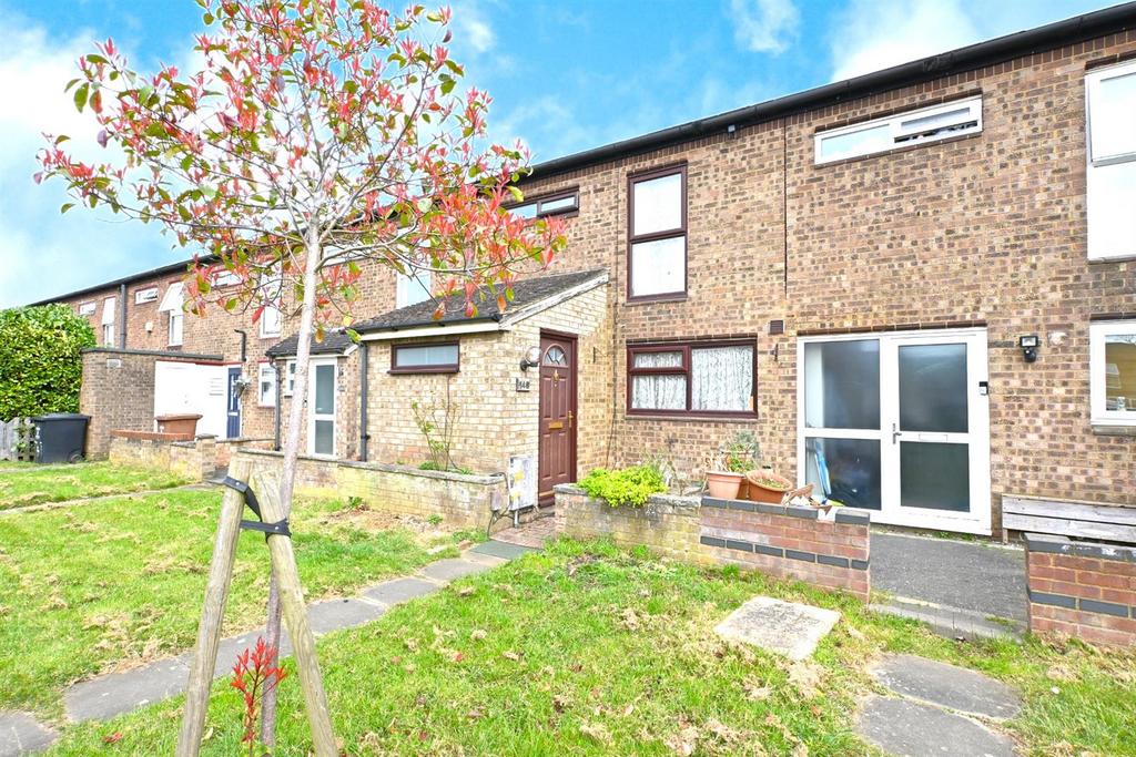 Canterbury Way, Stevenage 3 bed terraced house - £335,000