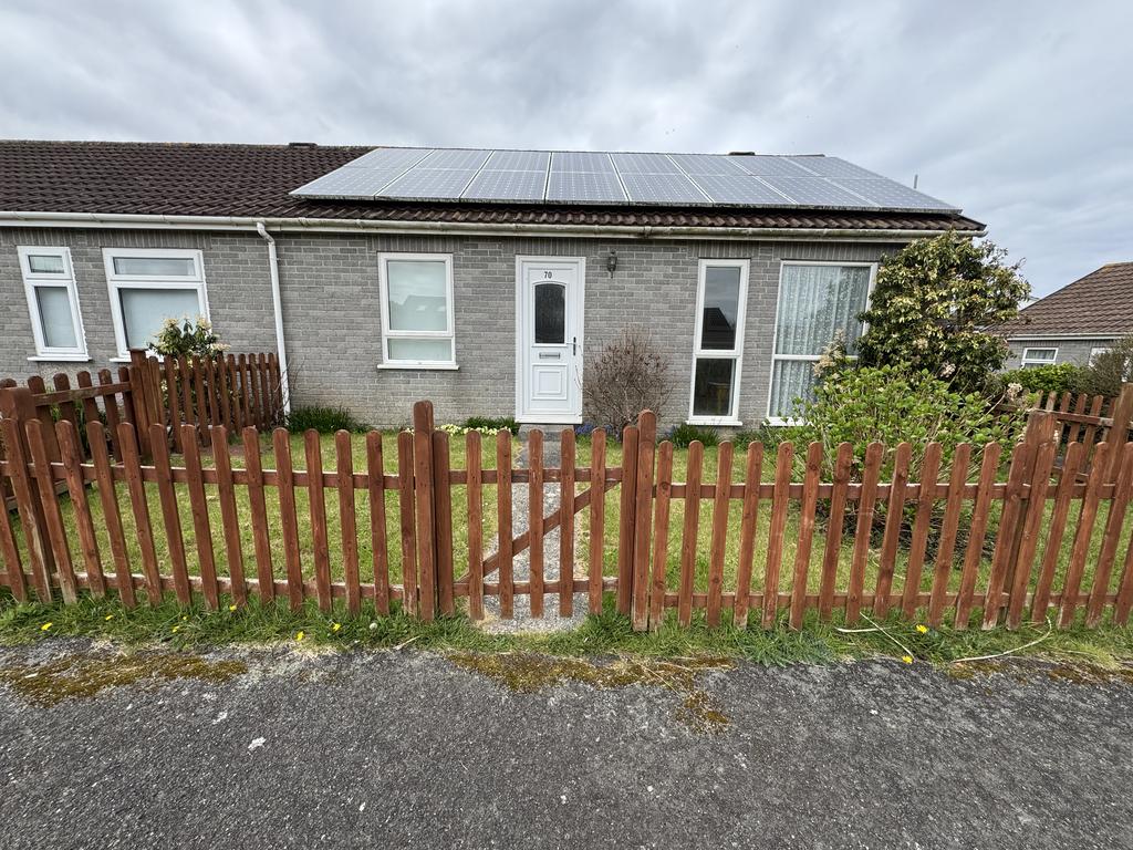 Polwithen Drive, Carbis Bay TR26 2 bed semi-detached bungalow to rent ...