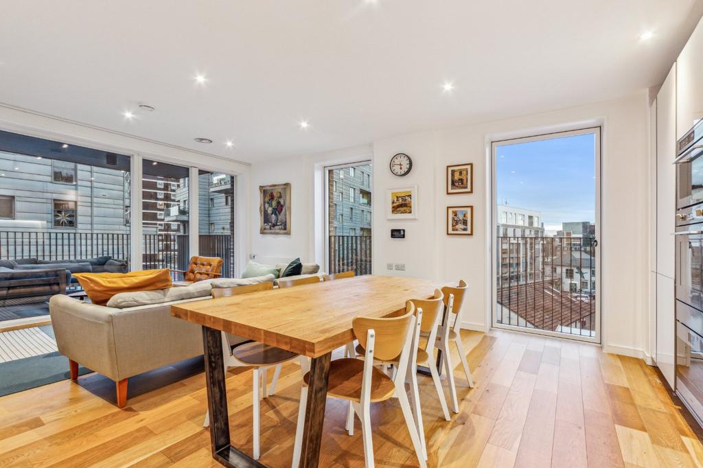 Clift House, Branch Place, Hackney... 2 bed flat for sale - £650,000