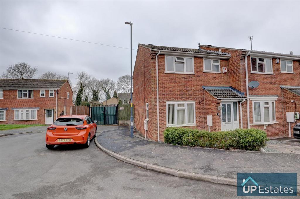 Ambleside Road, Bedworth 3 bed semi-detached house - £249,000