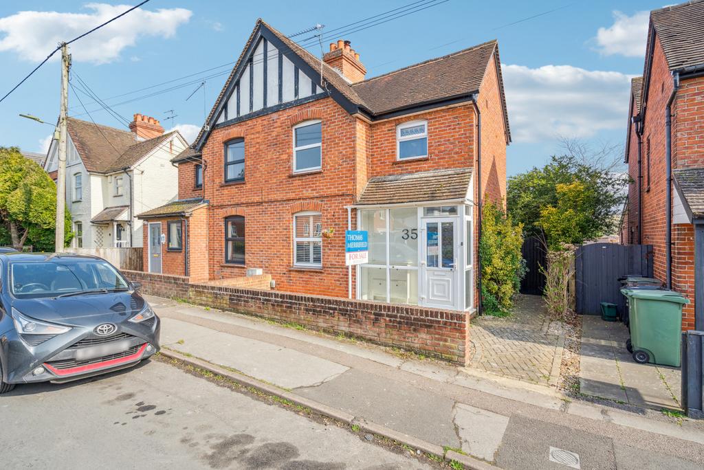 Hagbourne Road, Didcot, OX11 3 bed semi-detached house for sale - £375,000