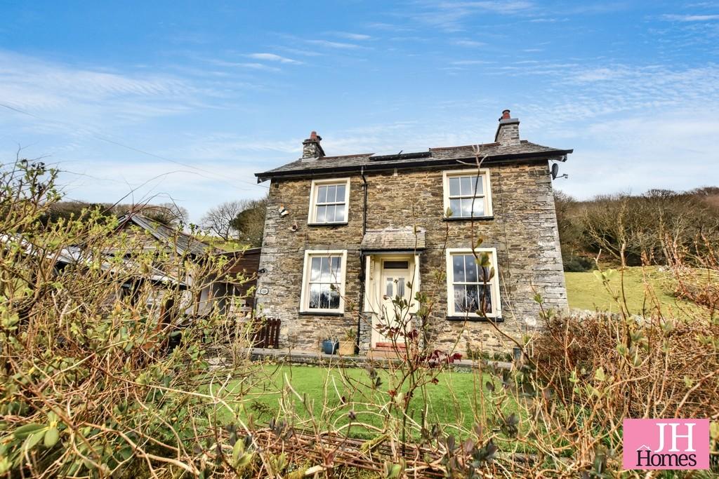 Spark Bridge, Ulverston, Cumbria 3 bed detached house for sale - £575,000