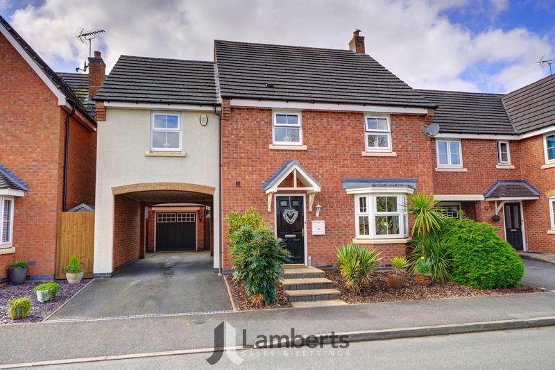 Pitchcombe Close, Lodge Park, Redditch 4 bed detached house for sale ...