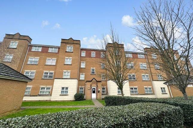 Pickfords Gardens, Slough, Berkshire... 1 bed apartment for sale - £177,500