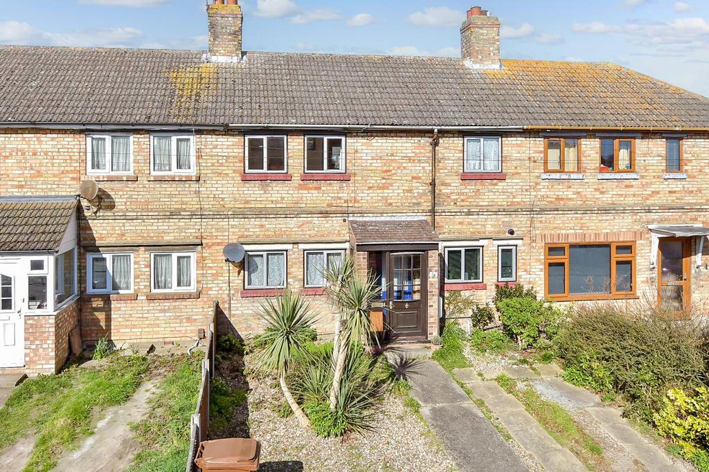 Roffen Road, Rochester ME1 2 bed terraced house - £185,000