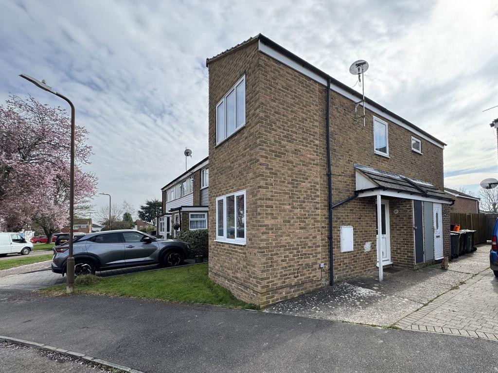 Staplehurst, Kent 2 bed end of terrace house for sale - £265,000