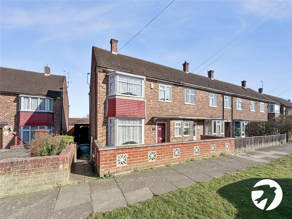 Columbine Road, Rochester, Kent, ME2 3 bed end of terrace house for ...