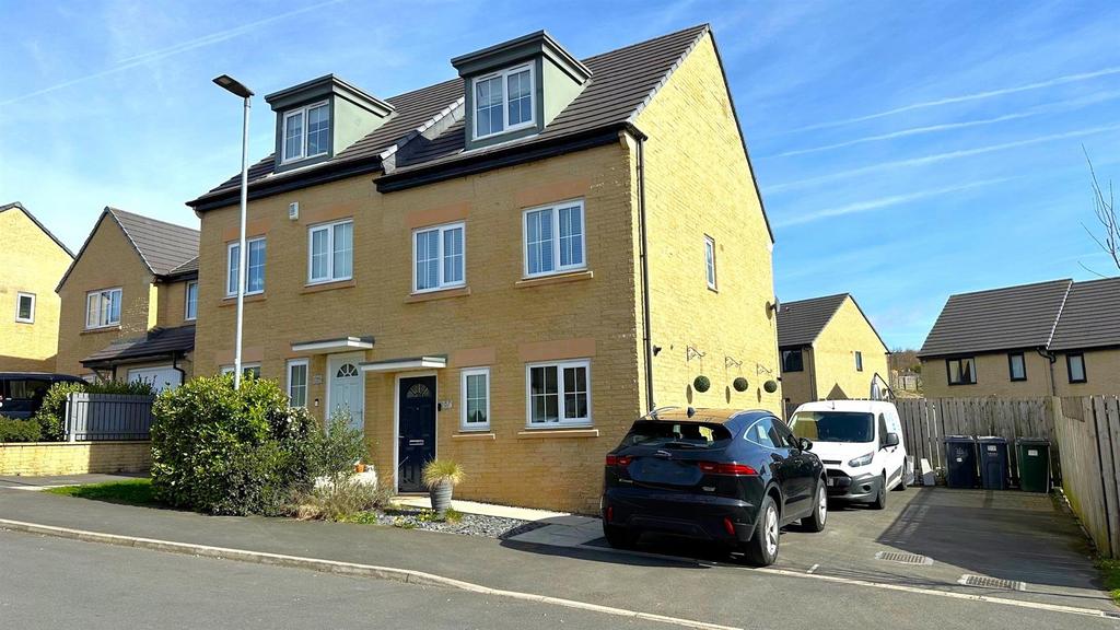 Beck Bridge Lane, Allerton, Bradford 3 bed semi-detached house for sale ...