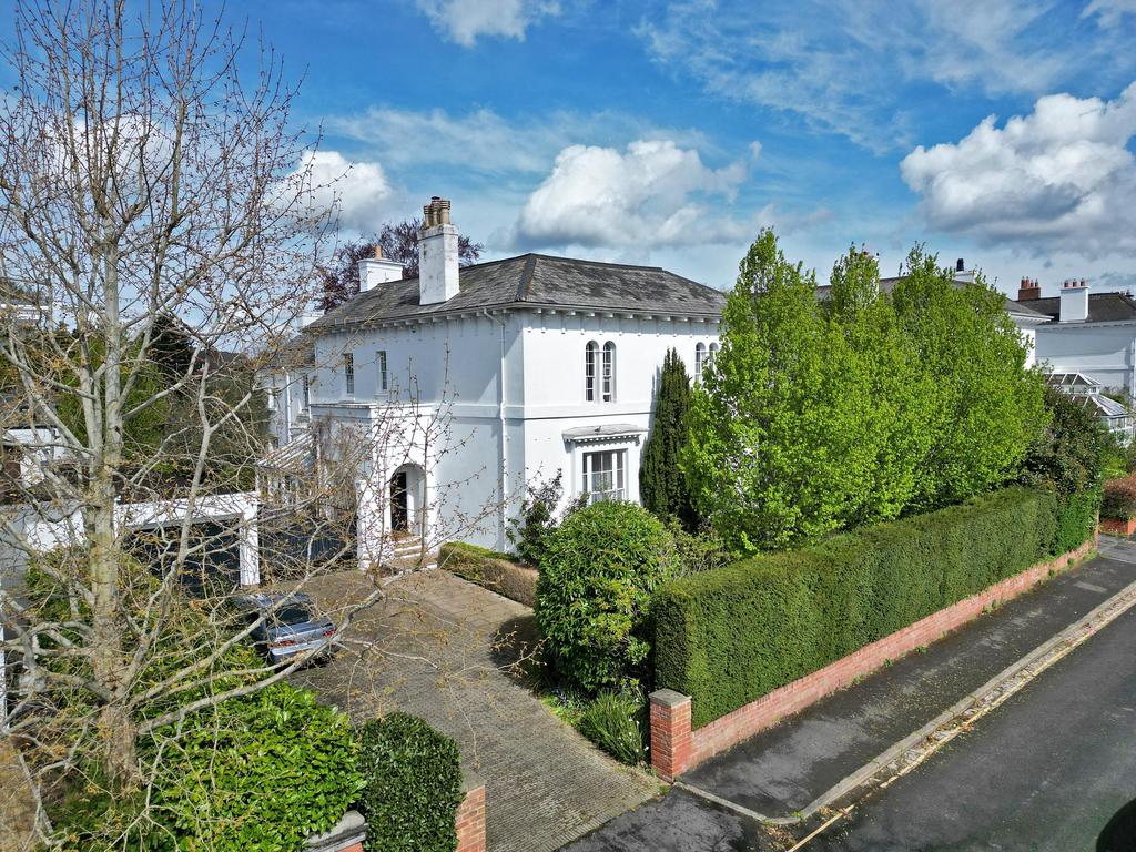 Lyndhurst Road, Exeter, Devon, EX2 6 bed detached house for sale - £ ...