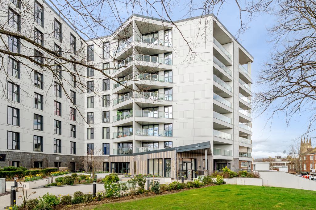 Quantock House 2 bed apartment for sale - £195,000