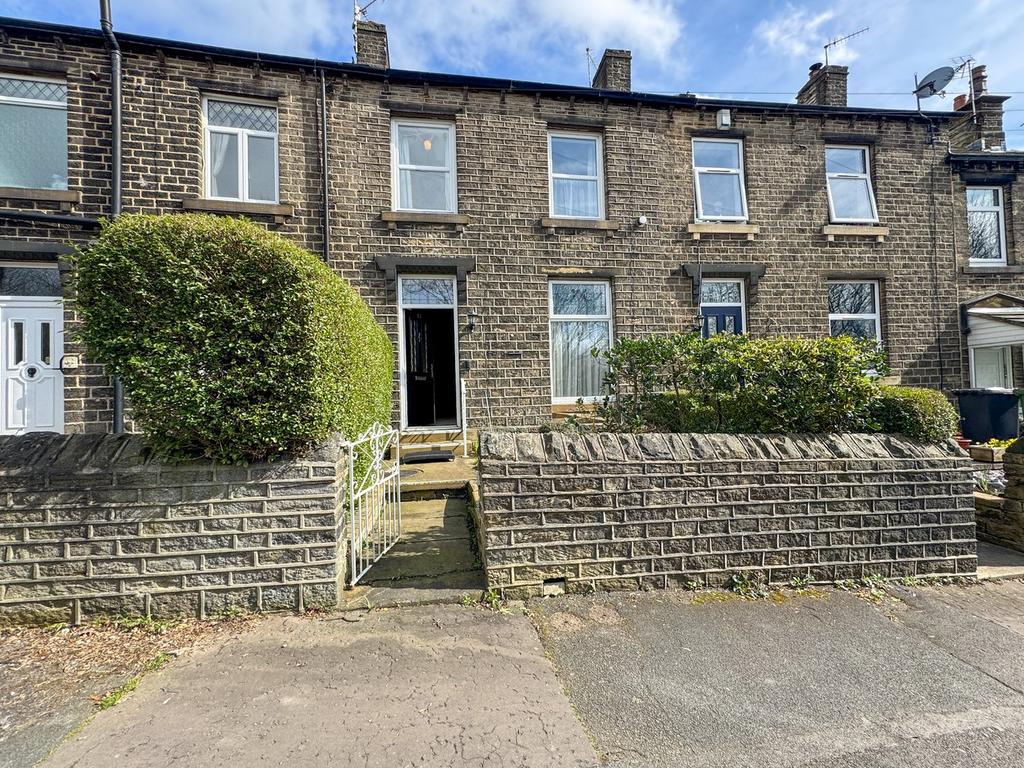 Taylor Hill Road, Berry Brow HD4 3 bed terraced house for sale - £149,950
