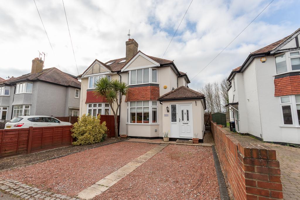 Stroude Road, Virginia Water, Surrey... 2 bed semi-detached house - £ ...