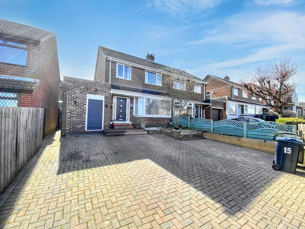 Stella Hall Drive, Blaydon... 3 bed semi-detached house for sale - £245,000