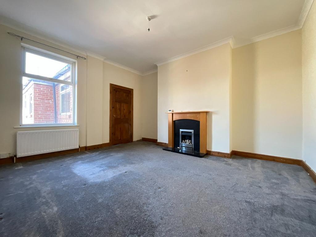 Brownlow Road, South Shields, Tyne... 3 bed flat for sale - £79,950