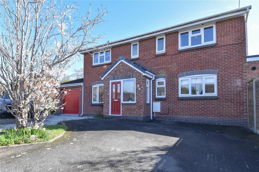 High Meadows, Stoke Heath... 4 bed detached house - £2,200 pcm (£508 pw)