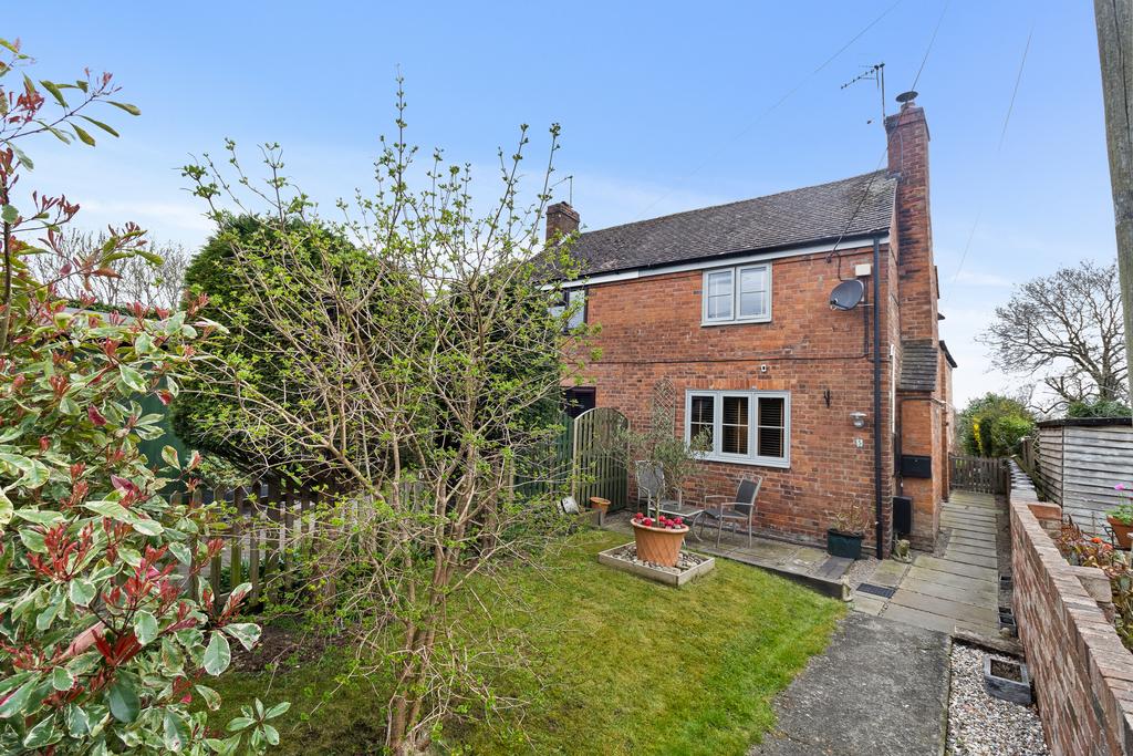 Worcester WR2 2 bed semi-detached house for sale - £399,950