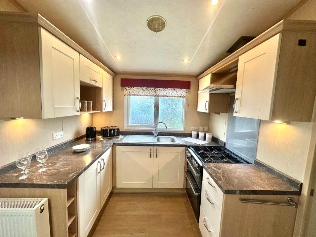 Rawcliffe Hall Holiday Park 2 bed park home - £39,995