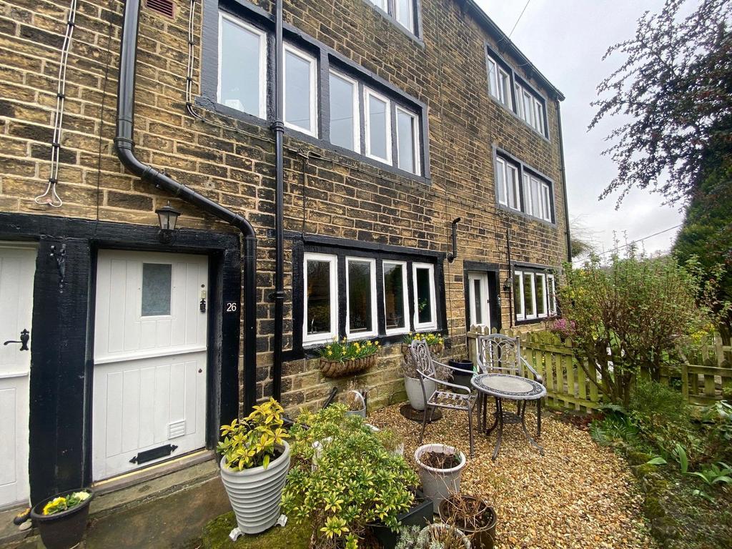 26 Stoneswood Road, Delph, Oldham... 1 bed cottage for sale - £200,000