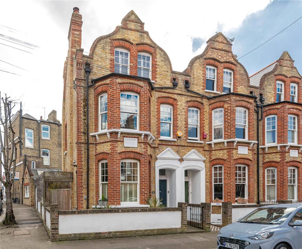 Ruvigny Gardens, Putney, London, SW15 4 bed end of terrace house - £ ...
