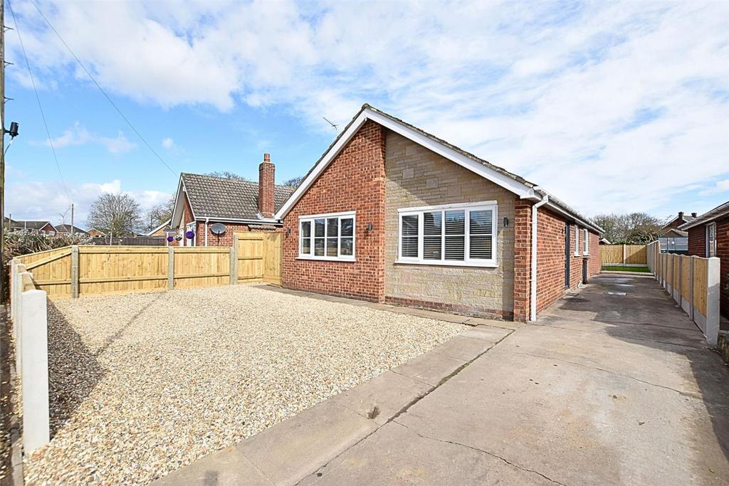 Chestnut Road, Waltham, Grimsby DN37 3 bed detached house - £260,000