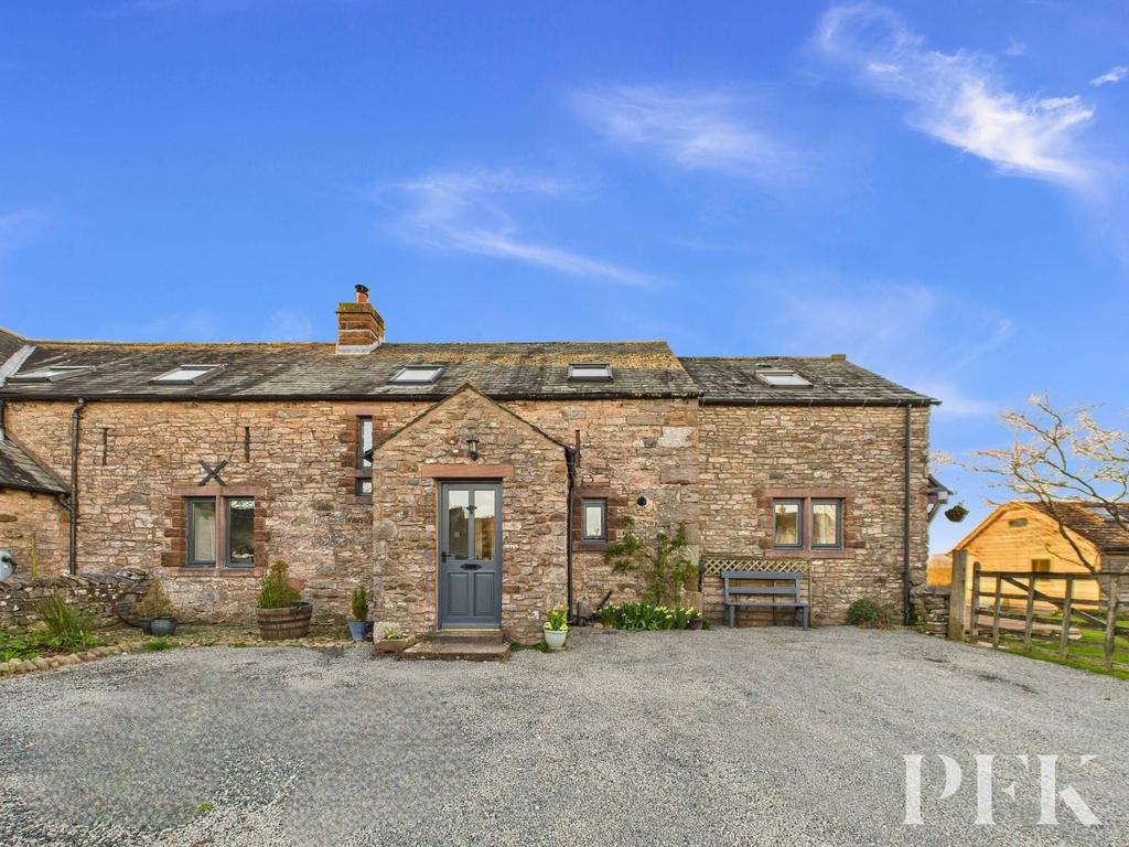 Great Strickland, Penrith CA10 5 bed barn conversion for sale - £490,000