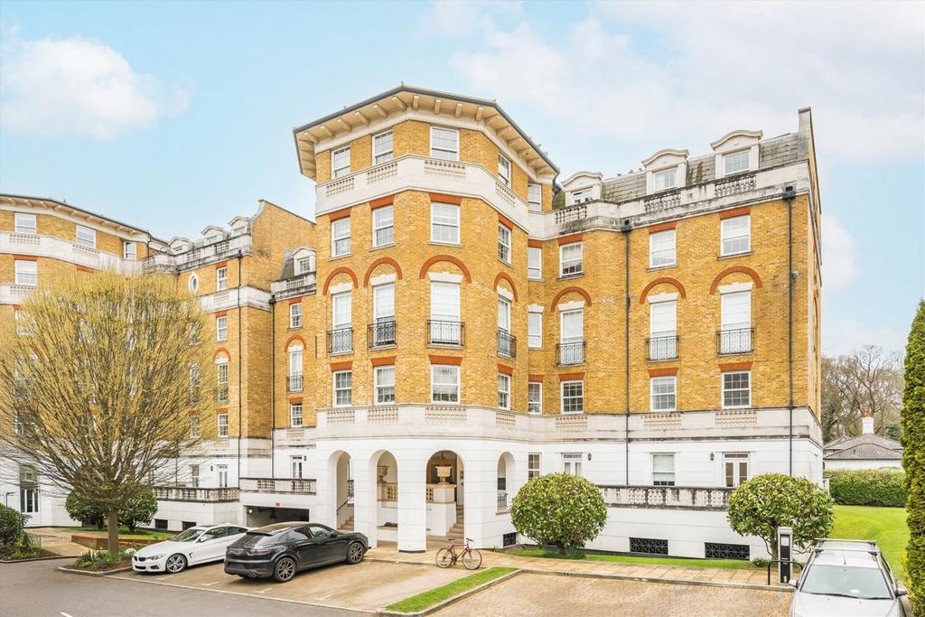 Chapman Square, London SW19 2 bed flat for sale - £695,000