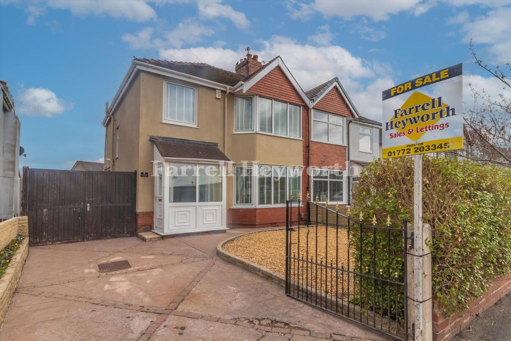 Greavestown Lane, Preston PR2 3 bed house - £200,000