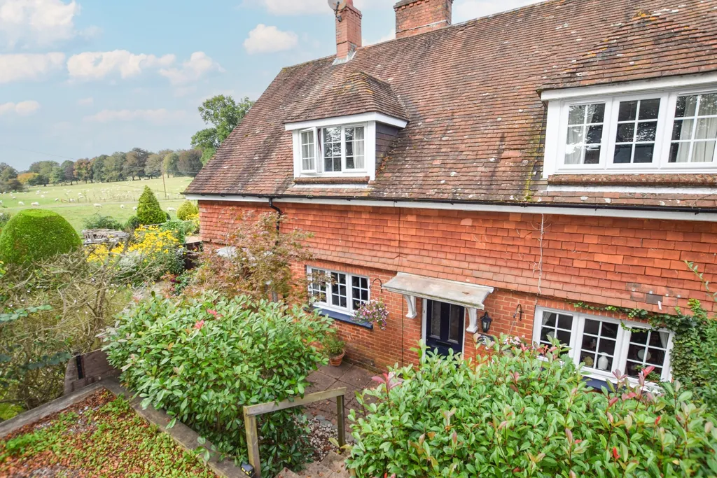 Bramdean, Alresford, Hampshire, SO24 4 bed terraced house - £550,000